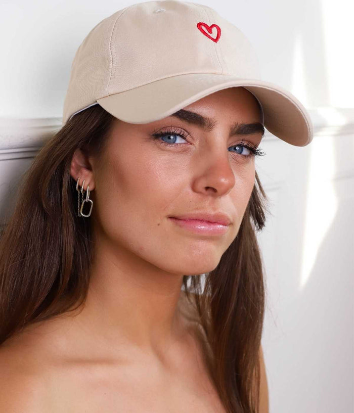 HAND DRAWN HEART CAP. | CAPS Apparel