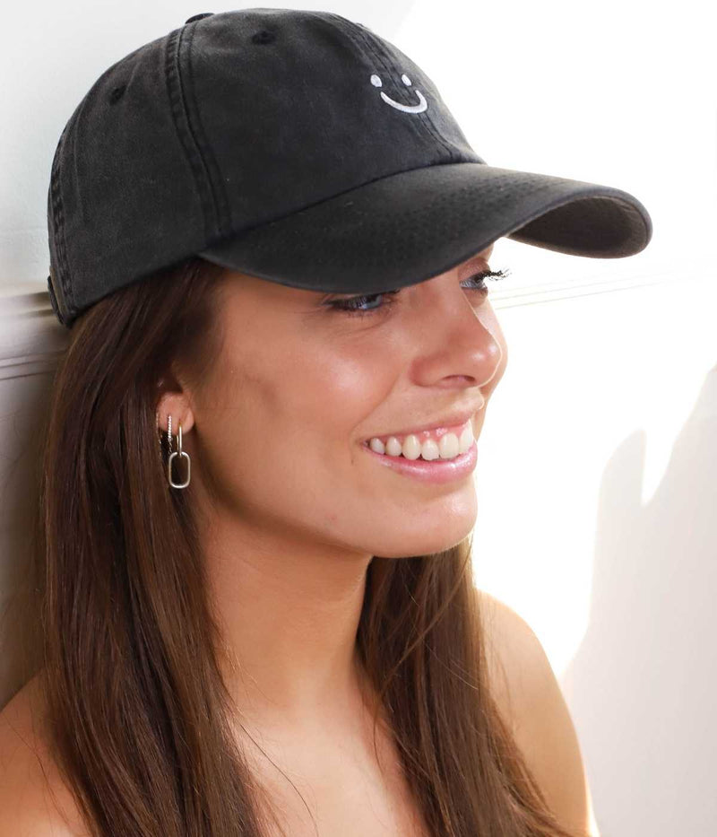 WASHED SMILEY FACE CAP. | CAPS Apparel